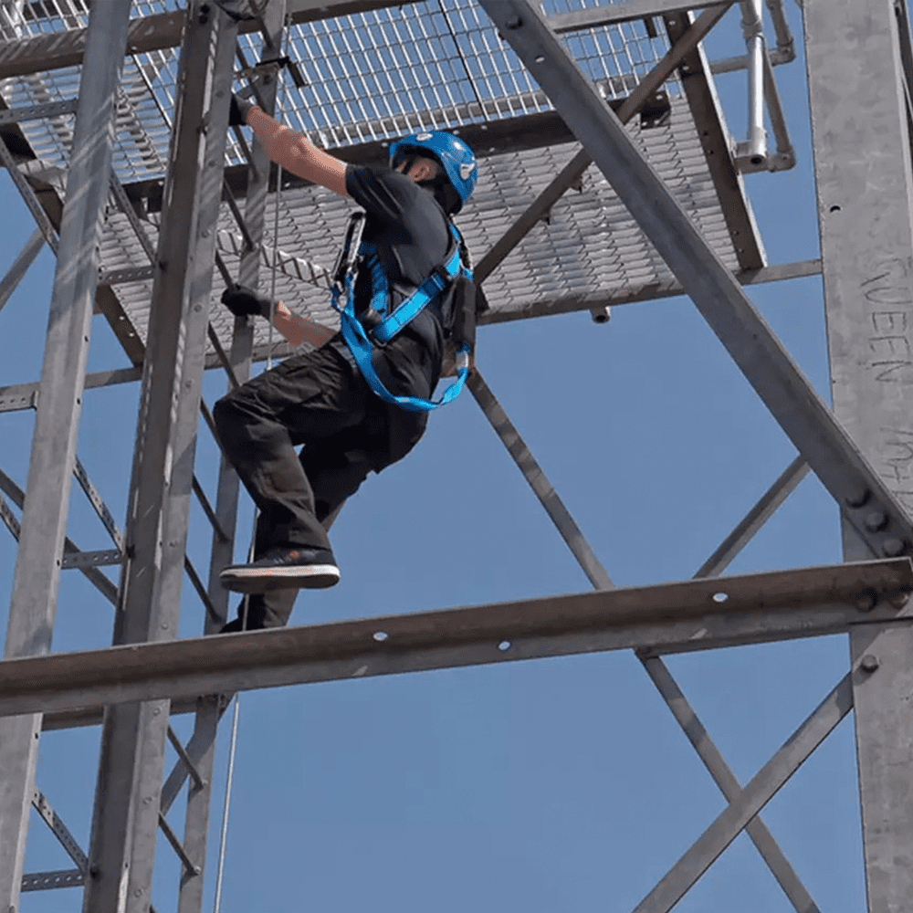 Líneas de vida verticales stopcable. – Tractel Altem